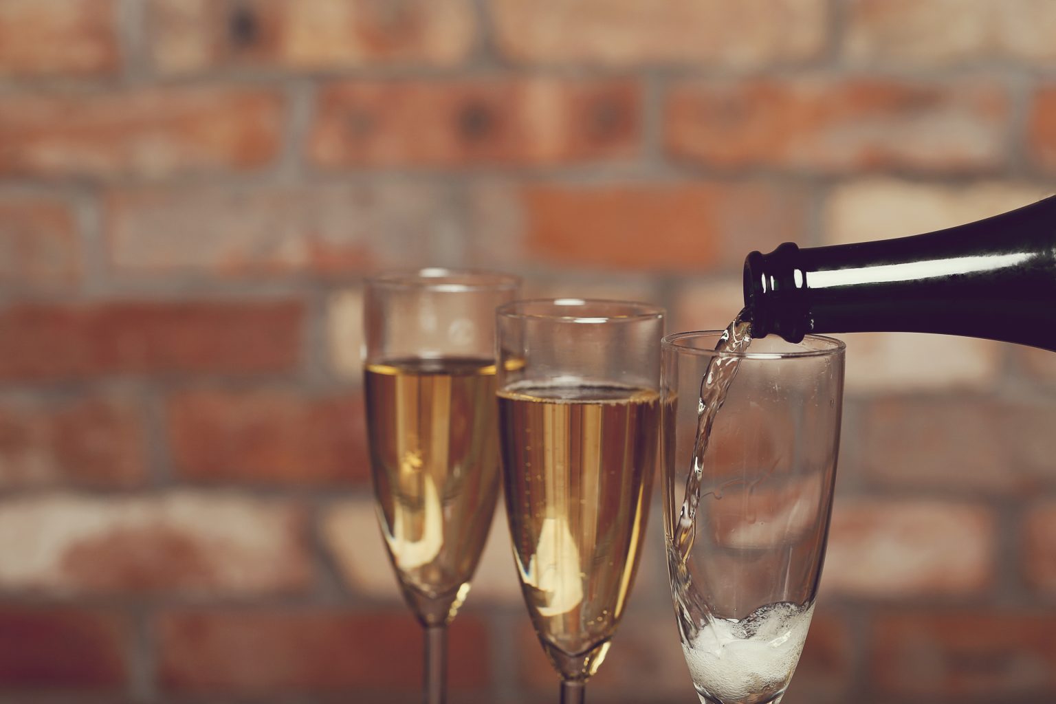 Different sparkling wine production methods - Gourmet Hunters Blog