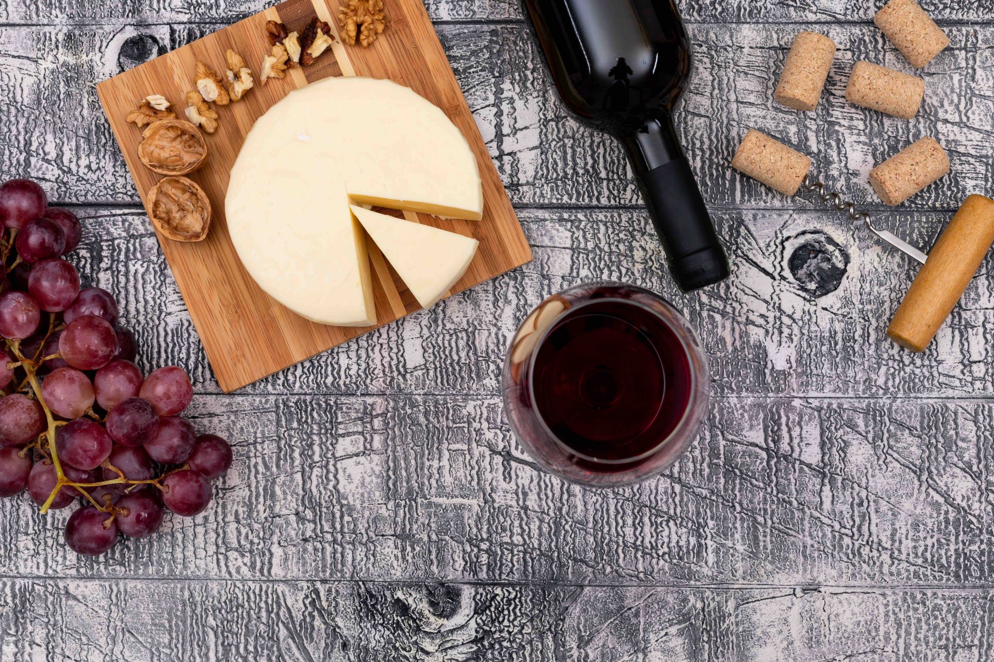 The best cheese and wine pairings - Gourmet Hunters Blog