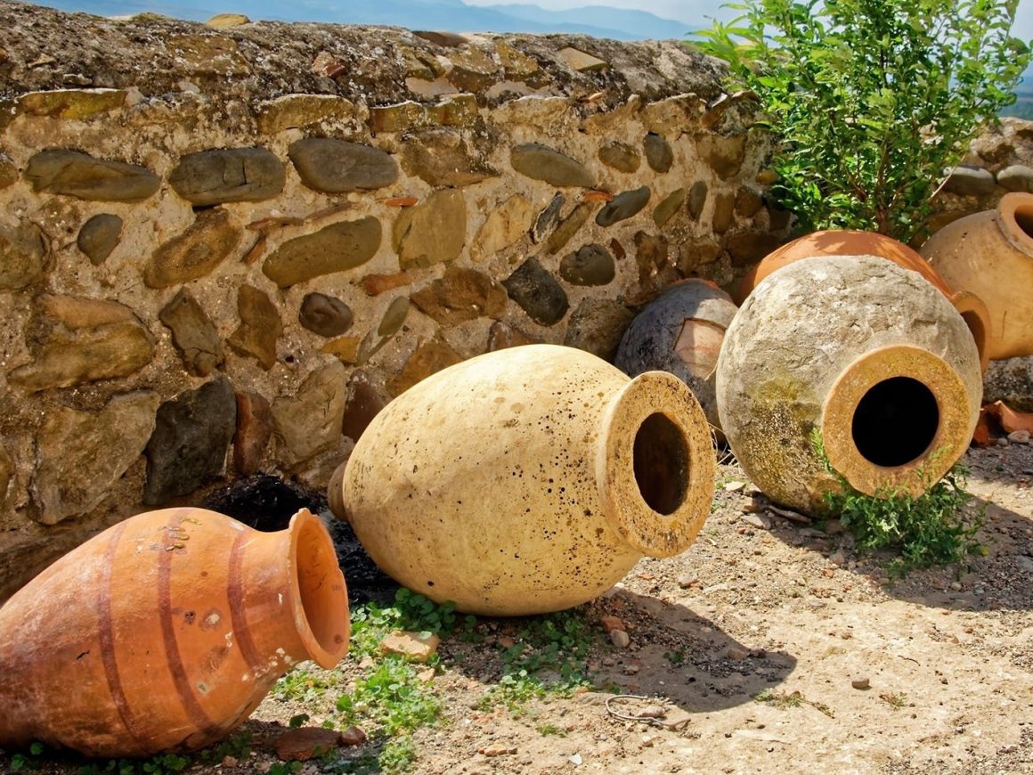 What is the Sabrage and how is it done? - Gourmet Hunters Blog